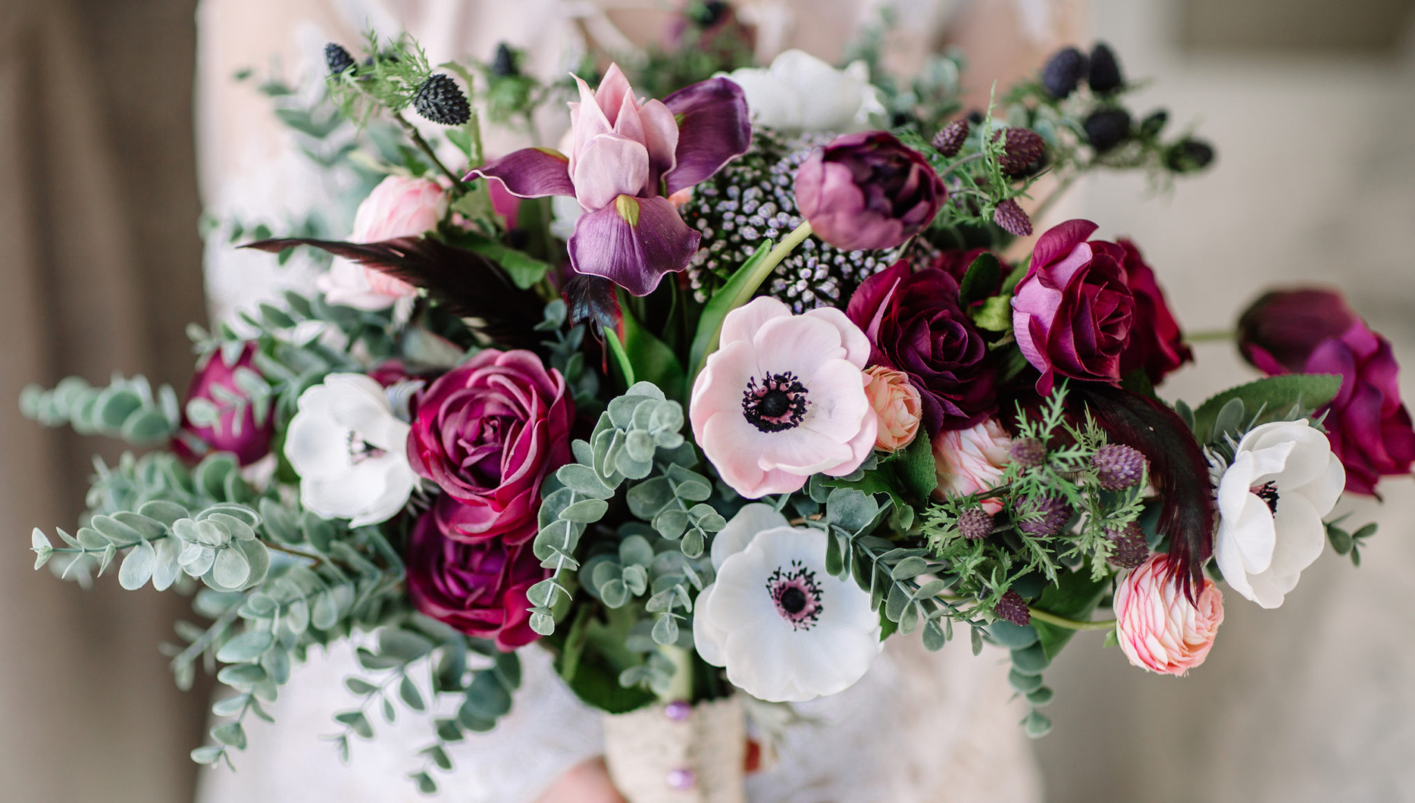 The Most Popular Wedding Flowers & When They Are Available - Walter ...
