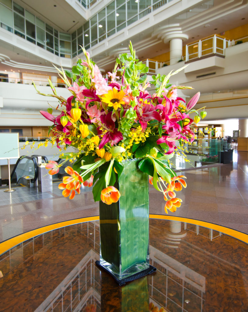 The Benefits of Having Florals & Plants at Corporate Events - Walter ...